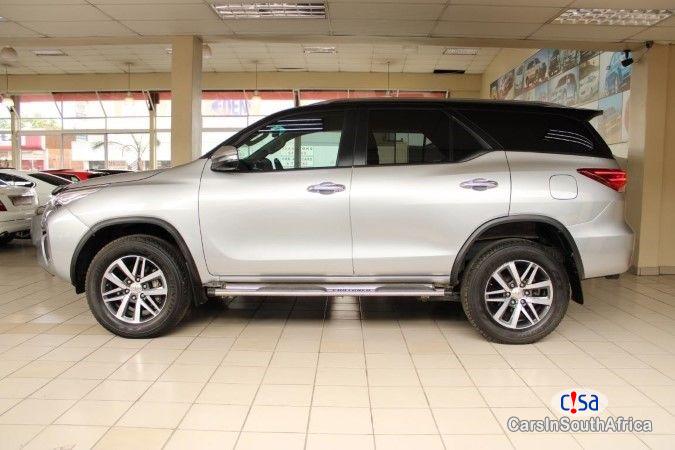 Toyota Fortuner Automatic 2017 - Photo #5 - CarsInSouthAfrica.com (28337)