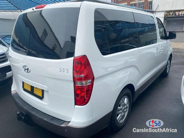 Hyundai H-1 2.5 CRDl 060 520 9455 Automatic 2017 - Photo #3 ...